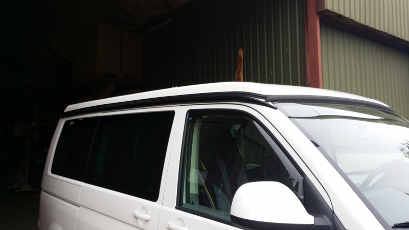 Multirail VW Transporter T4, T5 en T6 Lange uitvoering Campersalon ...